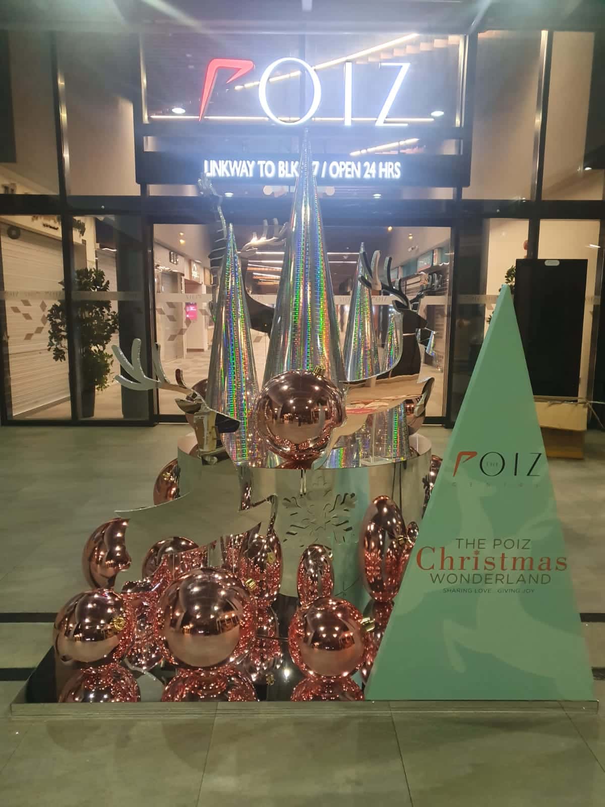 Poiz Centre Festive Decorations 2019/2020 | icube events – your trusted ...